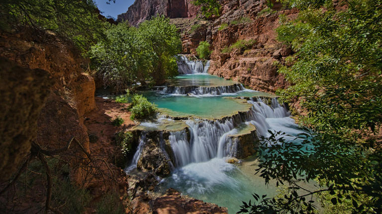 Hidden In Arizona's Grand Canyon Is A Village With Teal Waters, Remote ...