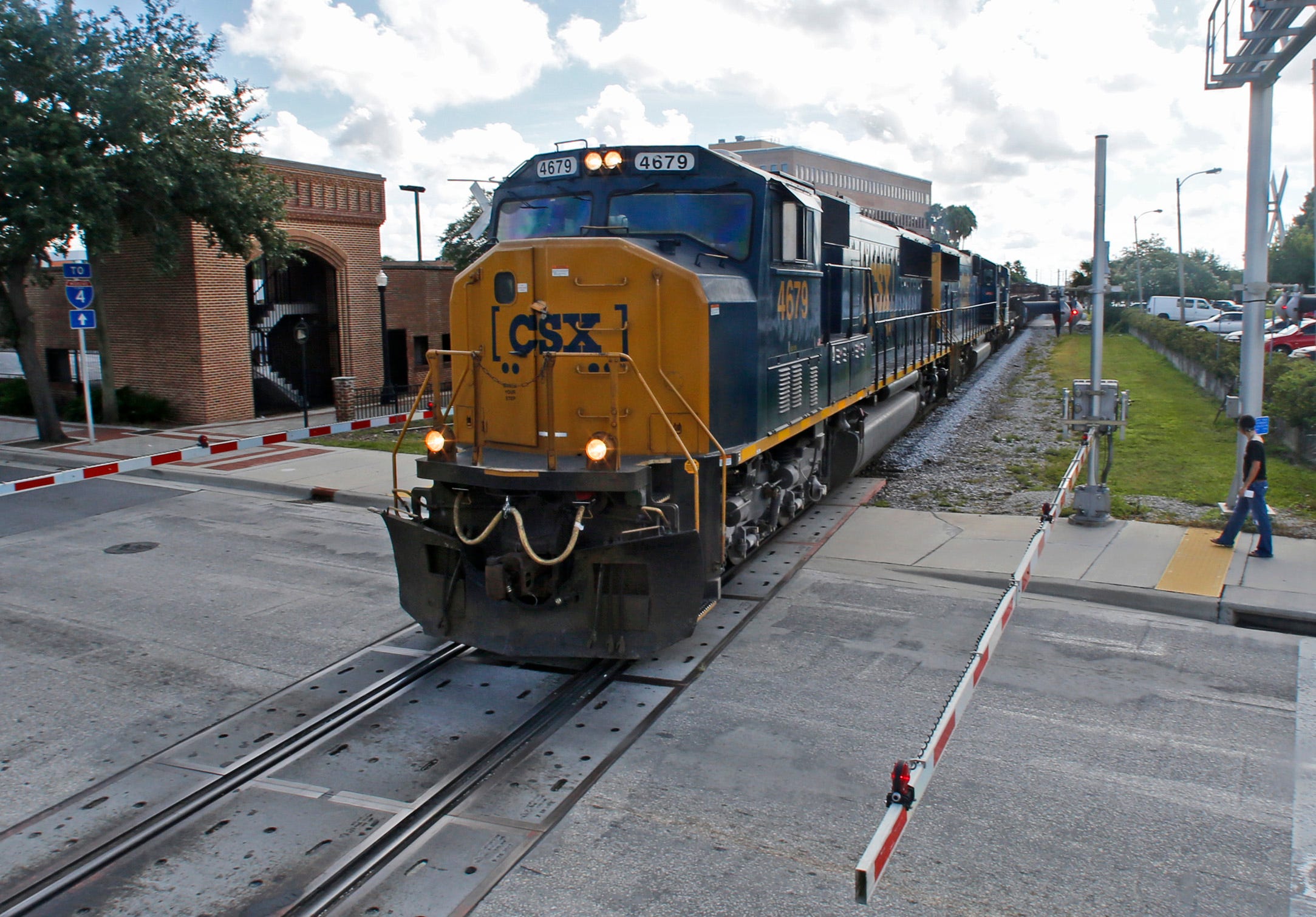 Update: CSX delays construction at Florida Avenue crossing in downtown ...