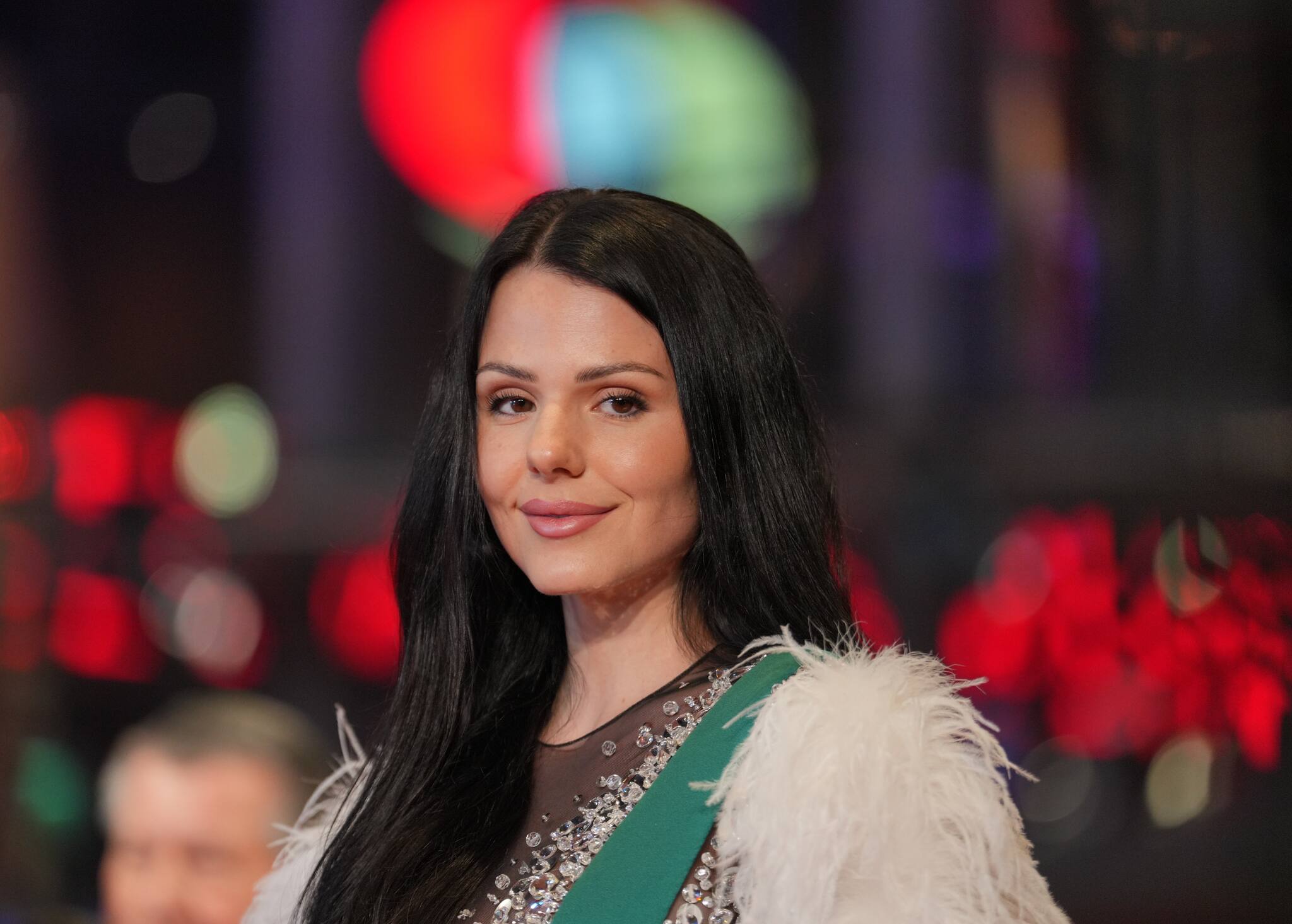 Ruby O. Fee: „Mein Gehirn funktioniert auch im Bikini“