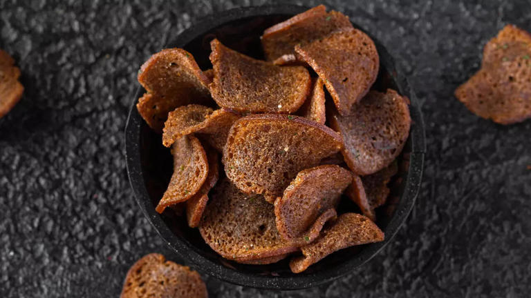 Importance of healthy snacking and easy snacks to keep handy