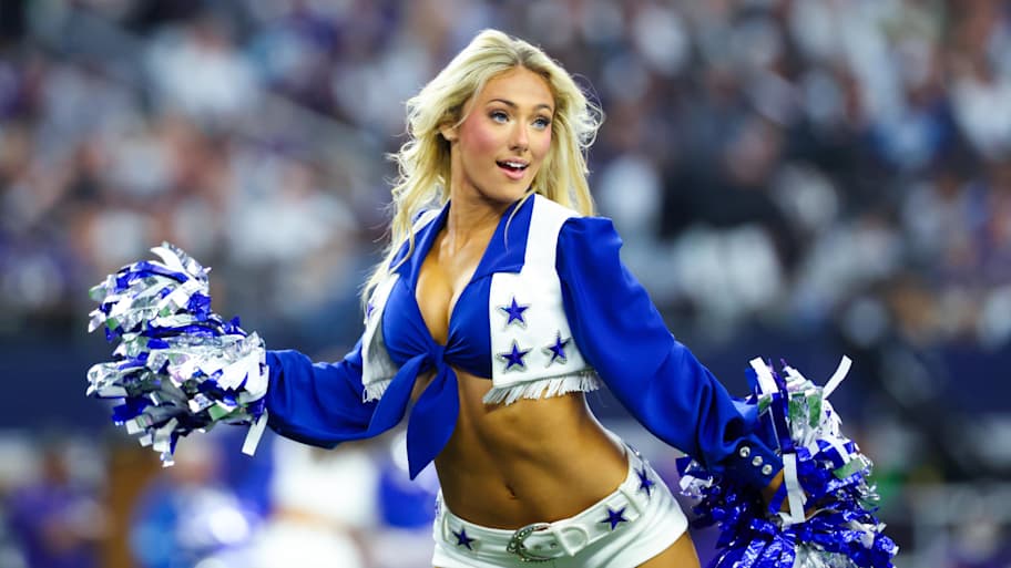 Meet Michelle Siemienowski: Viral Dallas Cowboys Cheerleader from ...