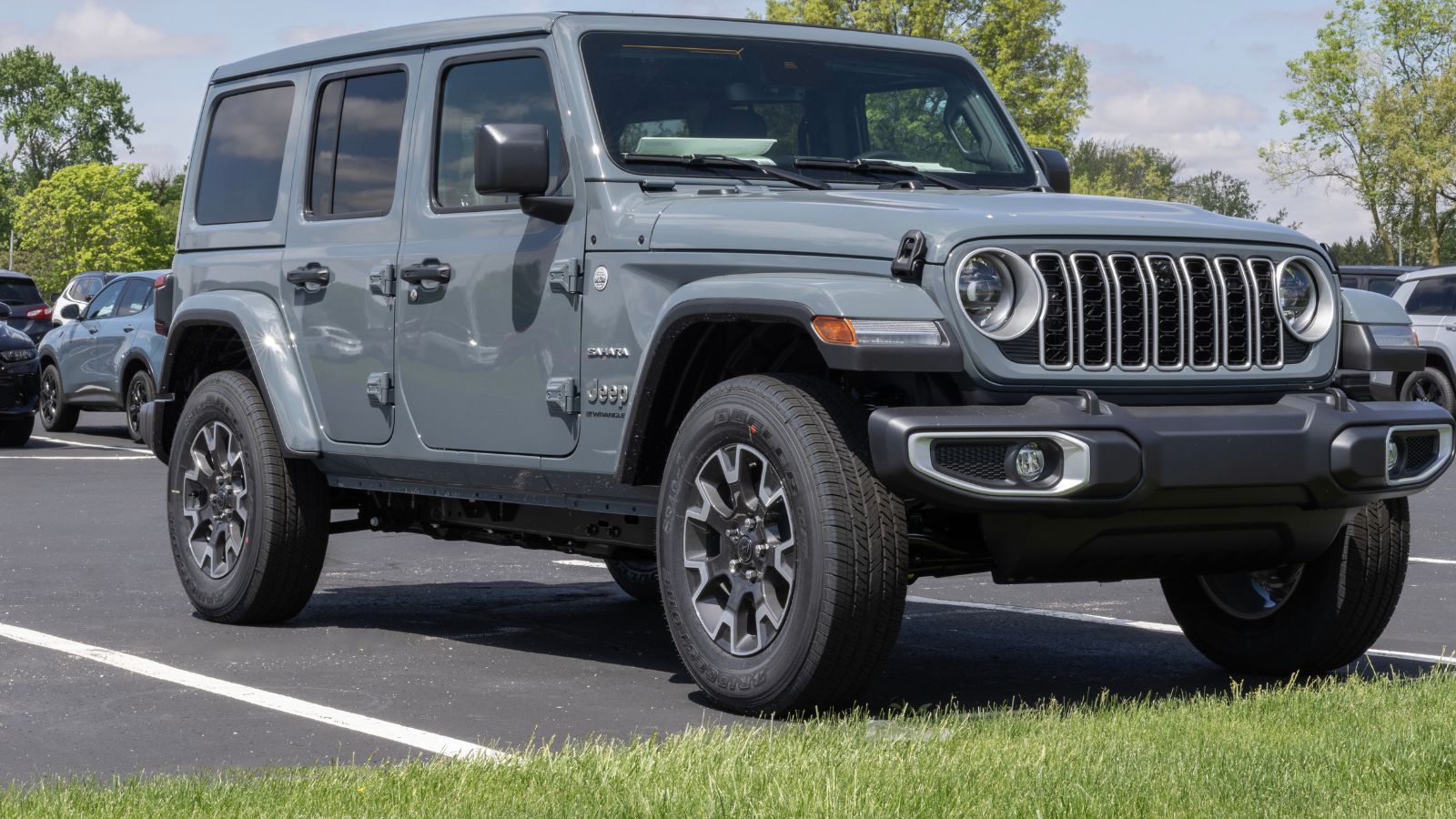 10 Cars People Regret Buying Fast – And 10 They’ll Never Let Go