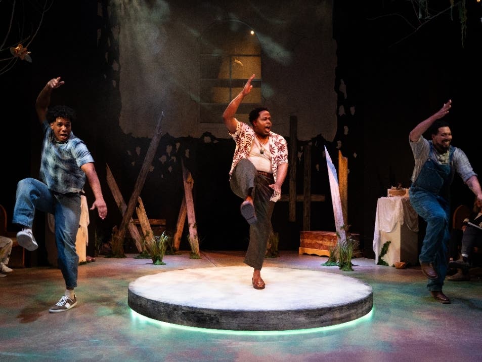 Theater Group Brings Dance, Poetry, And More To Berkeley Stage