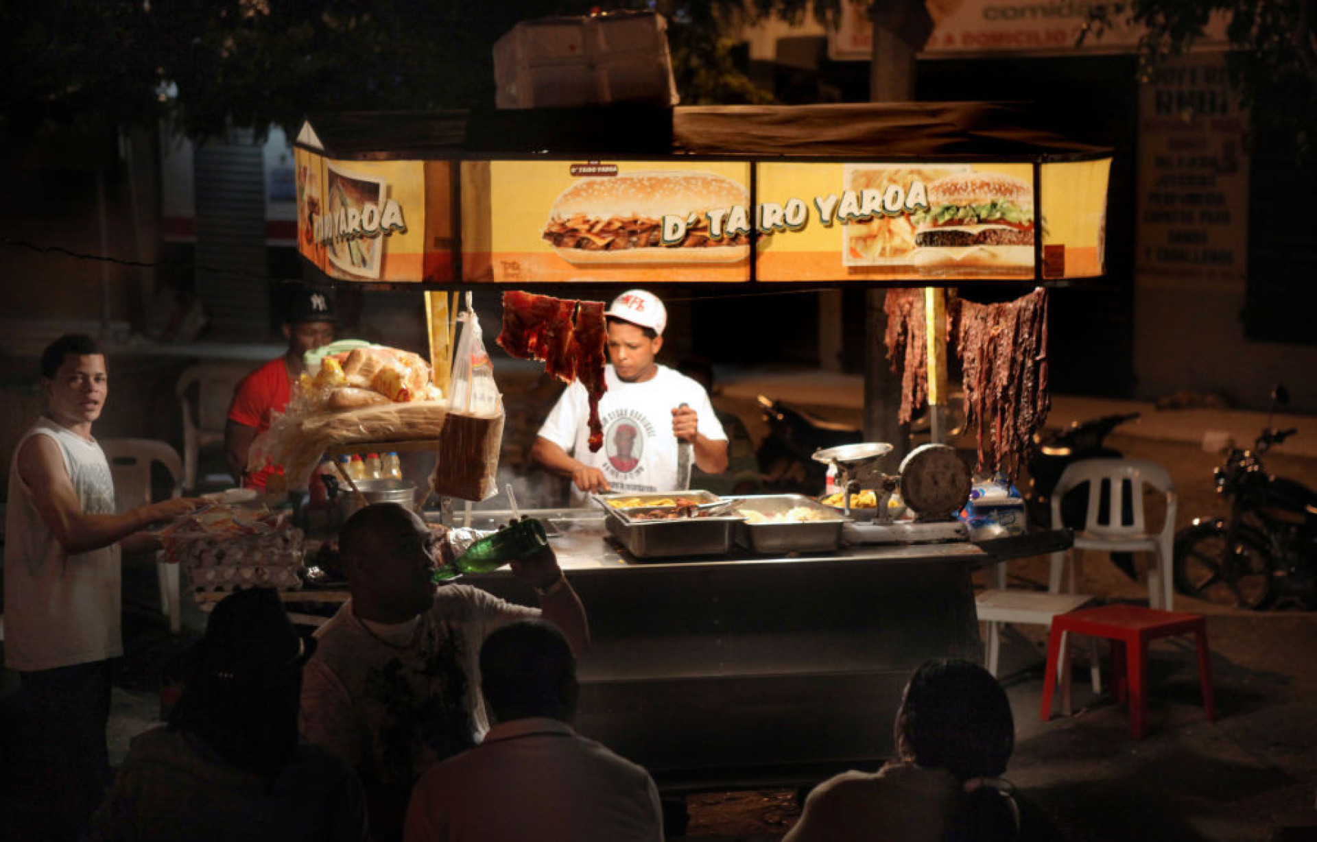 Love midnight snacks? Here are the healthiest options