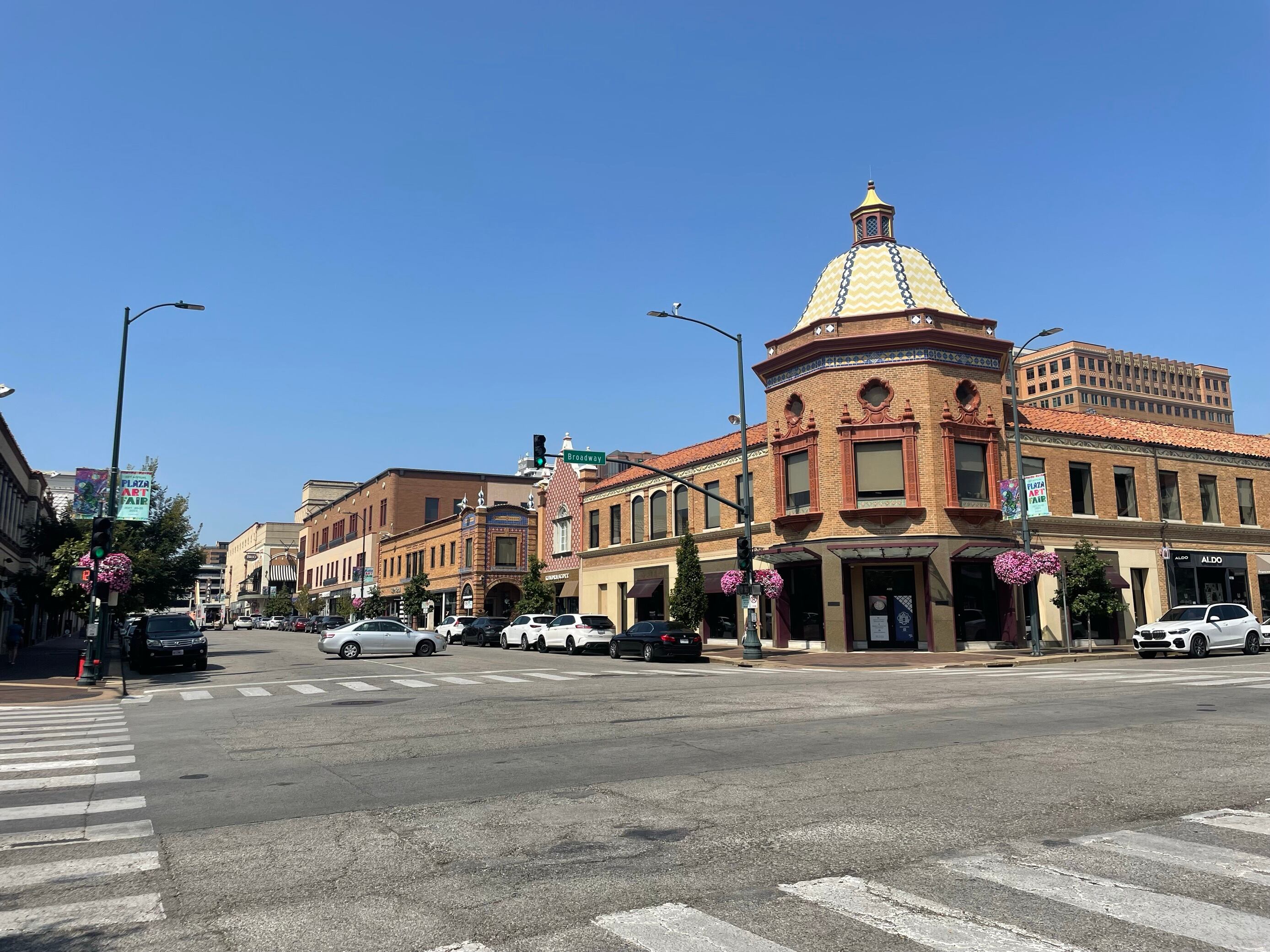 Clothing and cuisine: Country Club Plaza welcomes 3 new businesses to ...