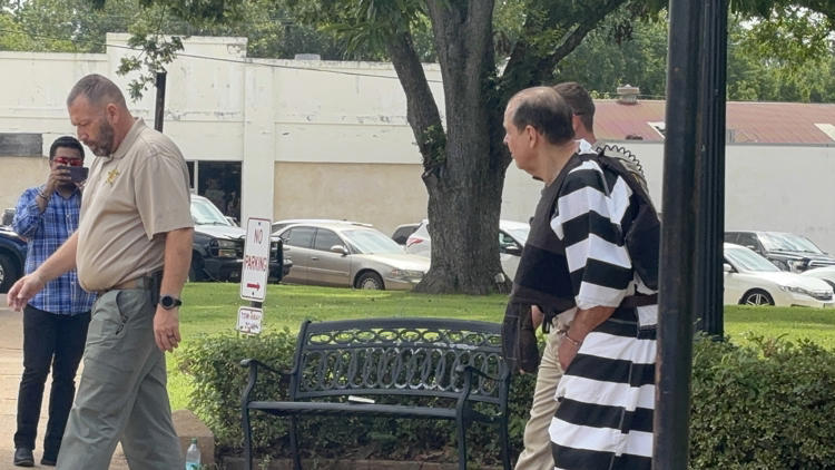 Judge sets execution date for Texas inmate Robert Roberson