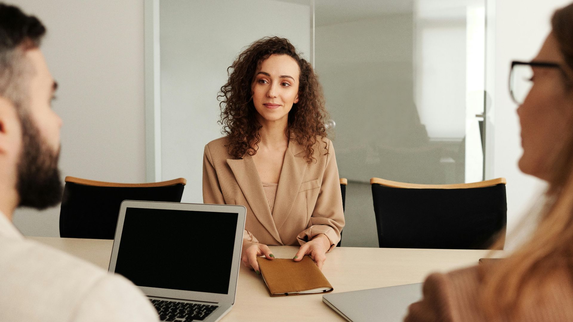 20 Unconventional Questions To Ask At A Job Interview To Make You Stand Out