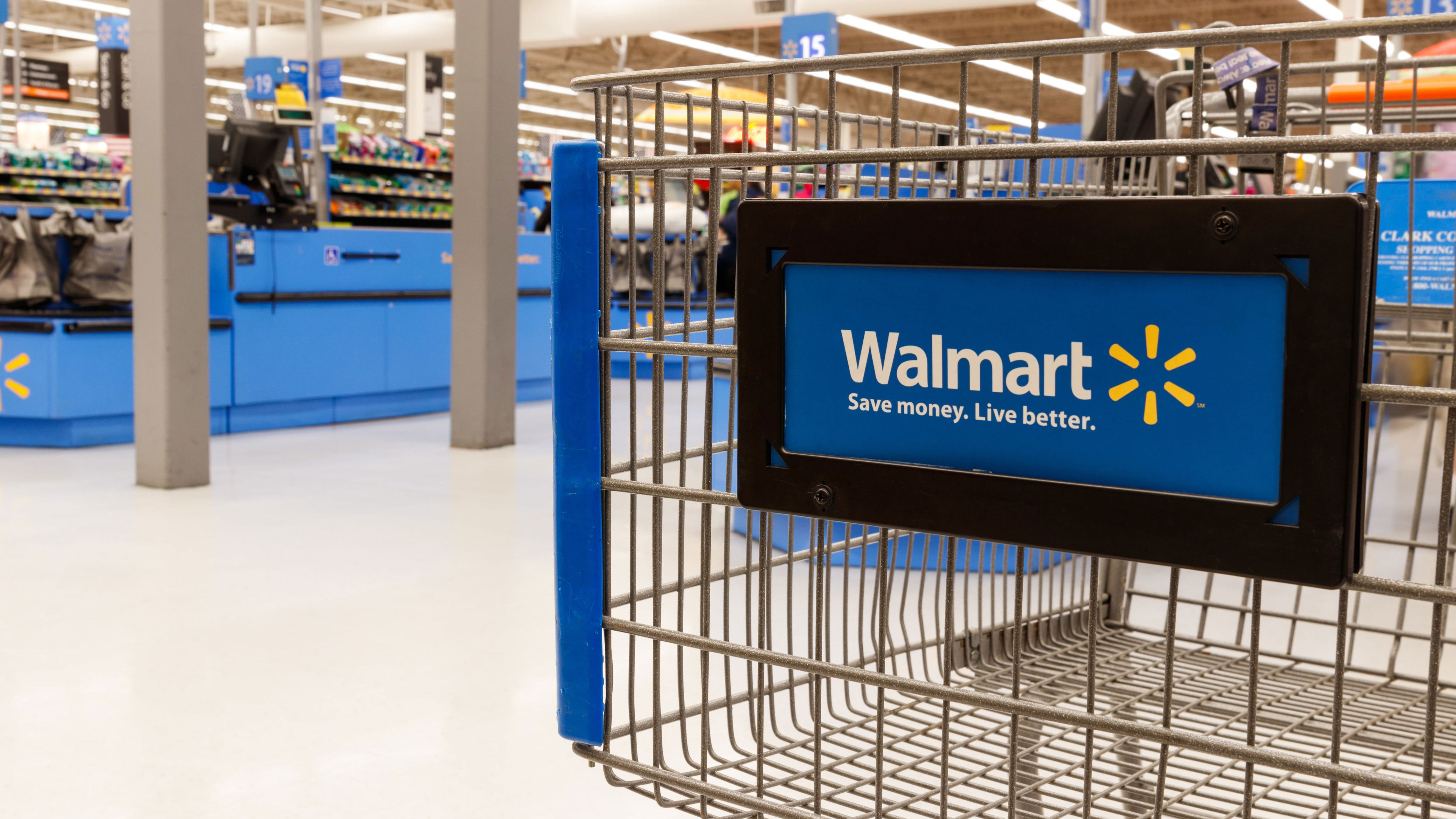 16 facing charges for $2.6M money order scam at Walmart stores in Ohio