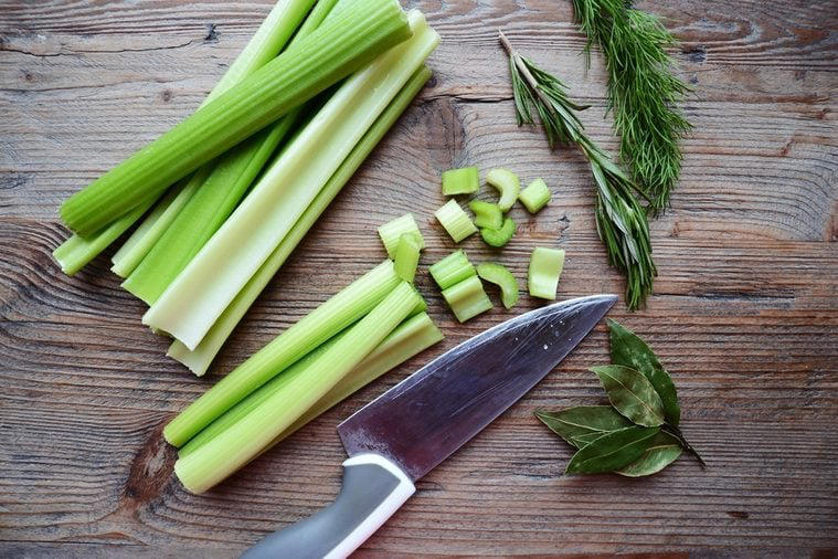 14 Best Foods to Reduce Bloating, According to Doctors and Nutritionists