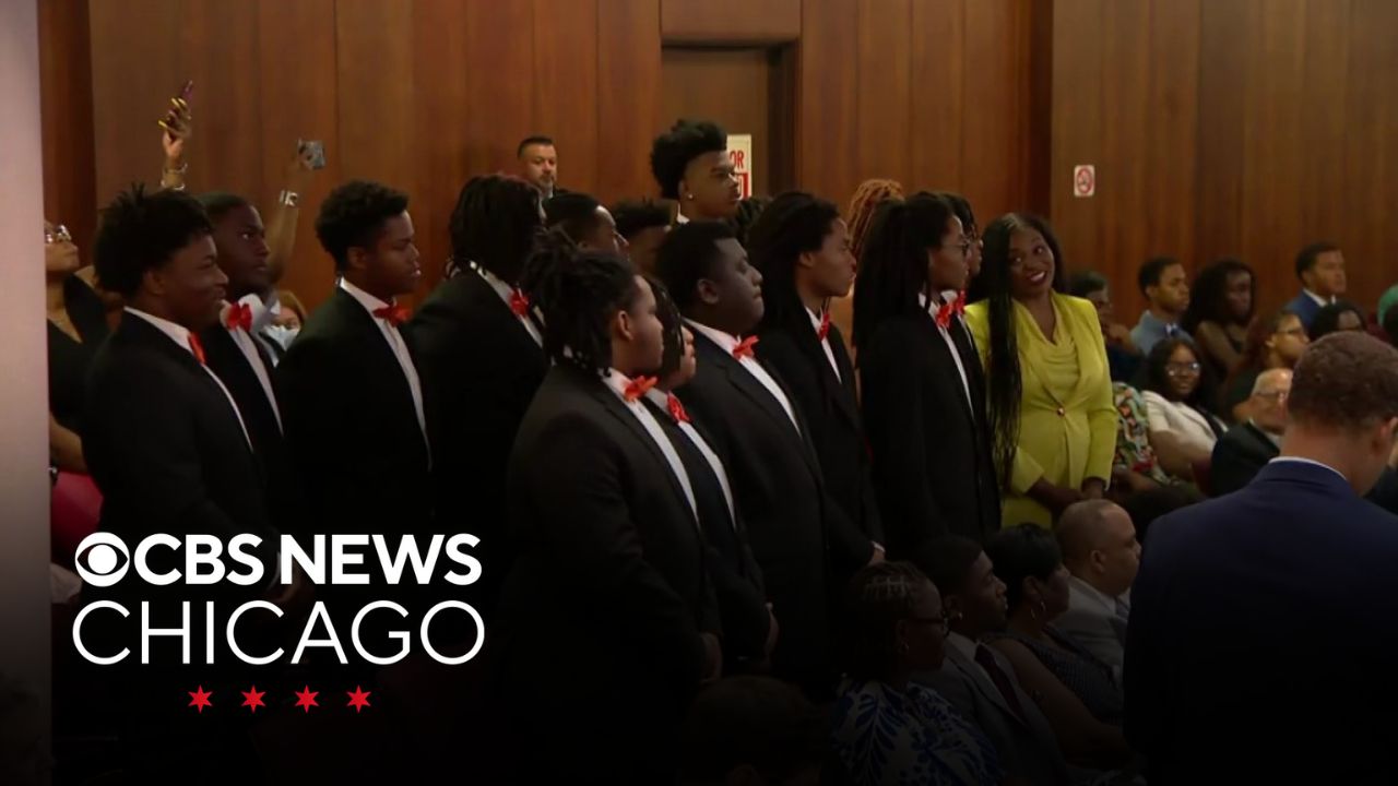 Leo High School boys' choir recognized at Chicago City Council meeting