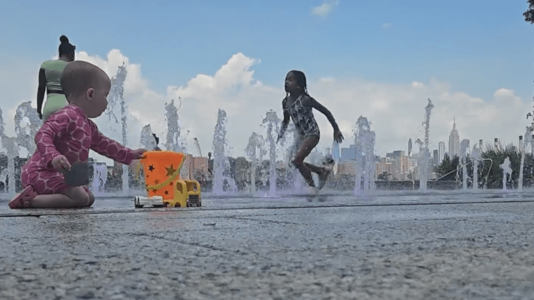 Preparing for a heat wave: Avoid alcohol and strenuous activity