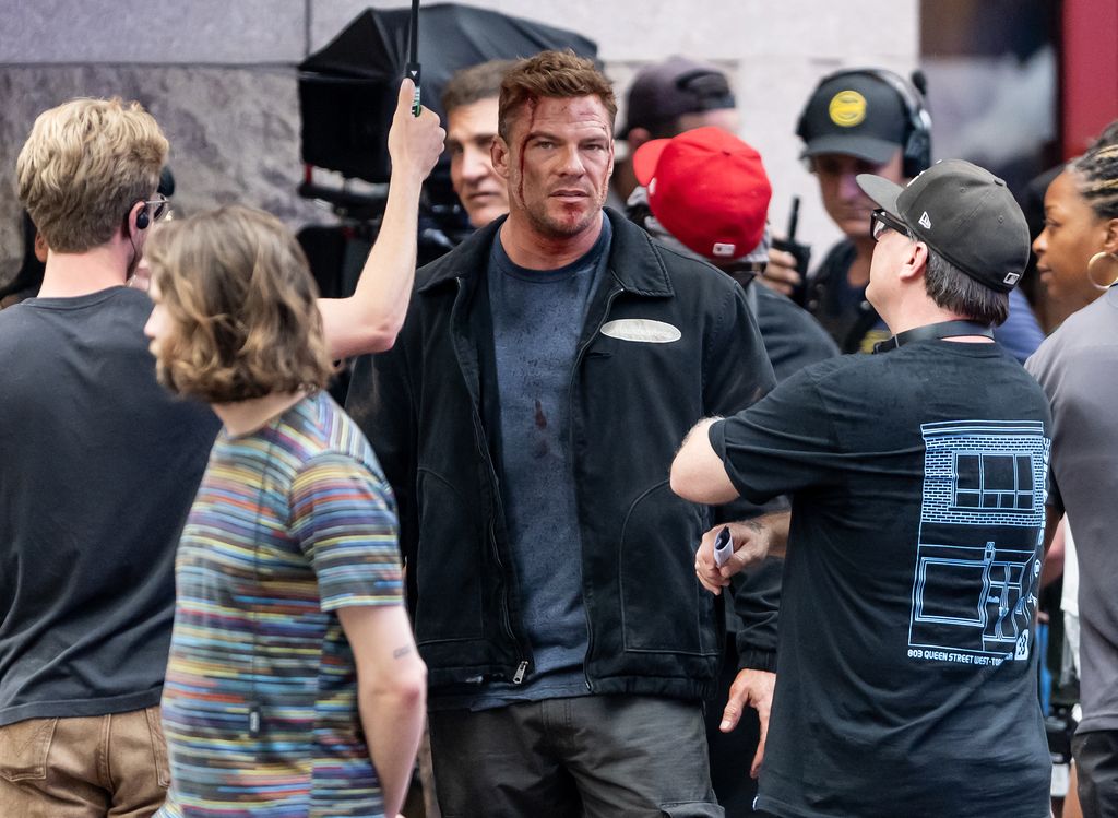 Alan Ritchson's new Reacher co-star to stir things up as romance is ...