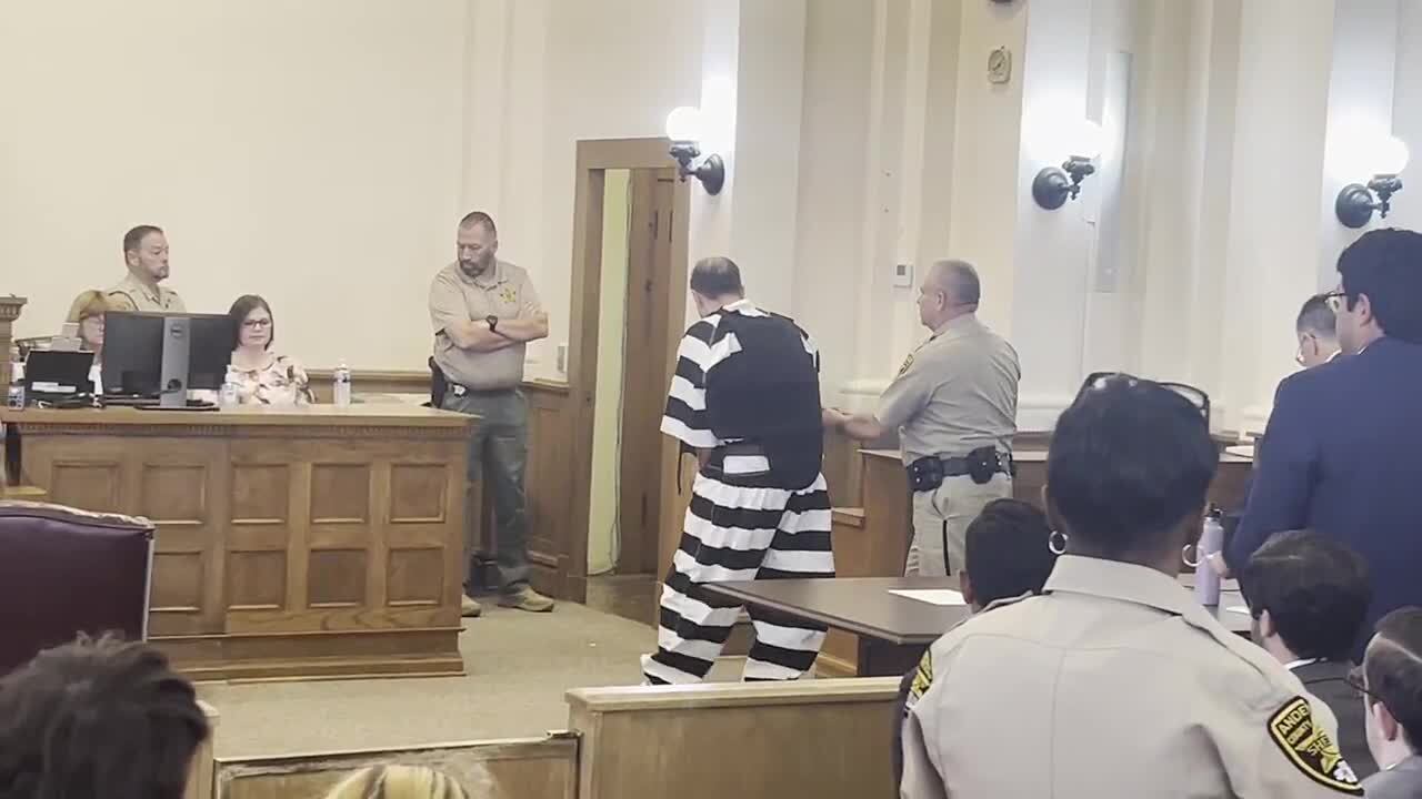 Judge sets execution date for Robert Roberson