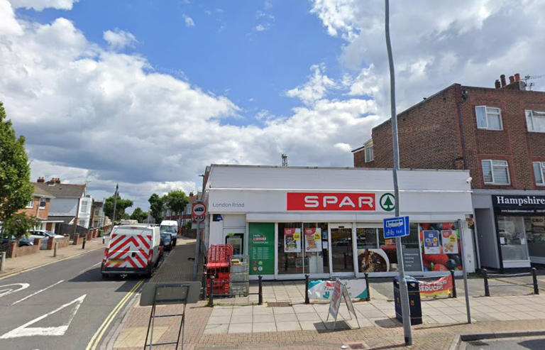 Investigation launched after cigarette-thieving duo break into ...