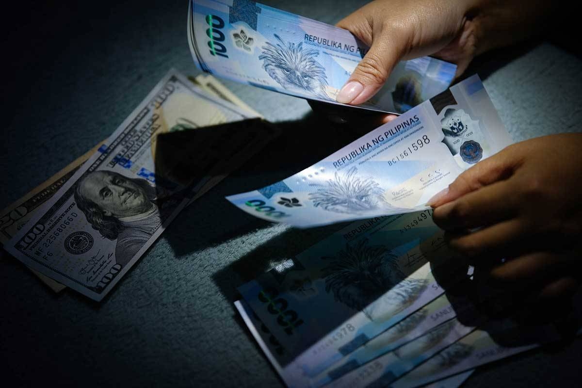 Peso back at P57:$1; stock market plunges nearly 2%