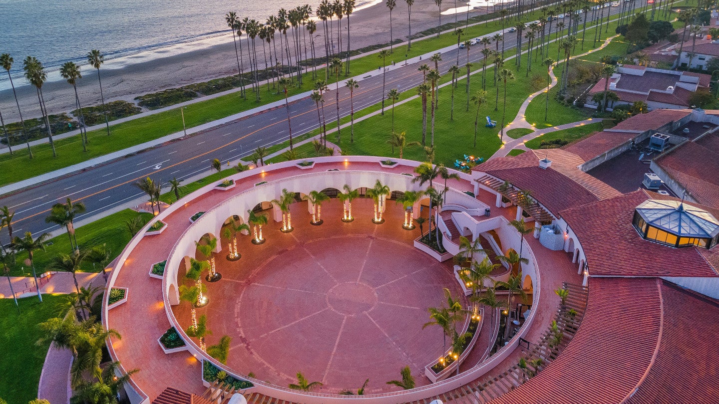 Hilton hotel in Santa Barbara enhances cellular connectivity with IONX