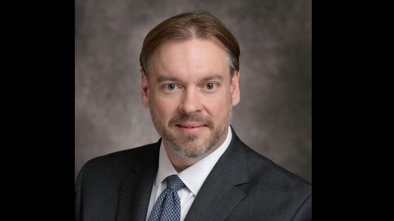 Attorney announces candidacy for circuit judge