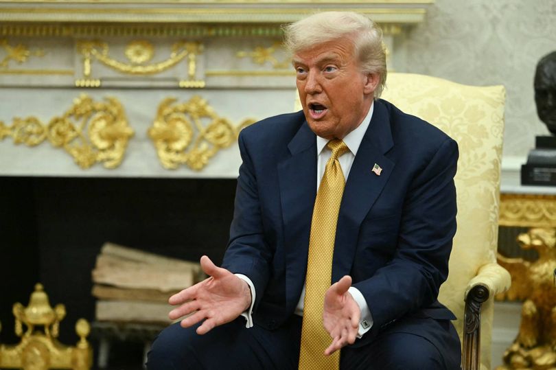 Enraged Donald Trump yells 'turn it off' as White House meeting ...