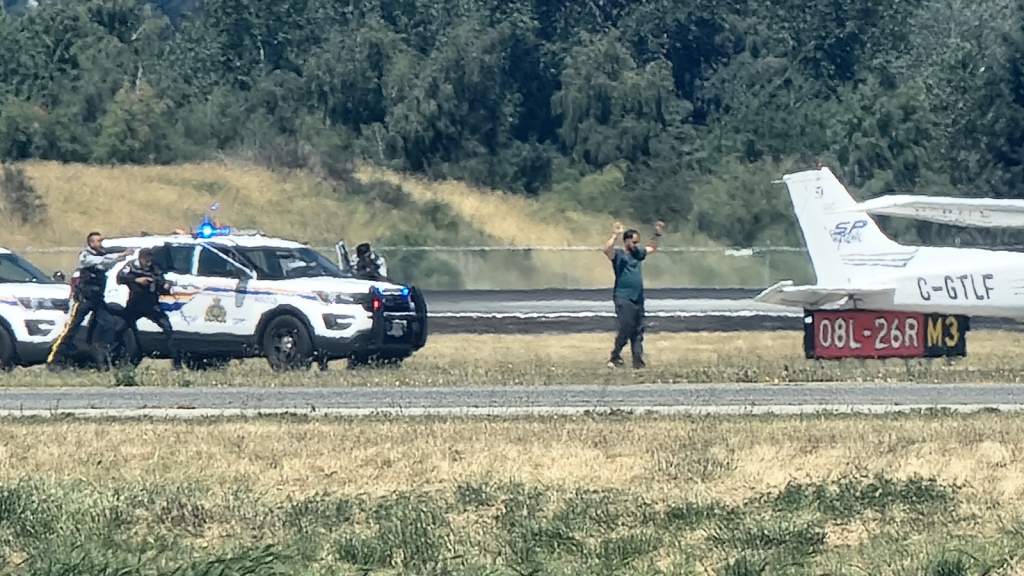 ‘Hijacked’ plane from Vancouver Island prompts security incident at YVR