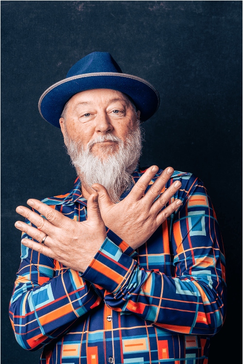 Kevin Russell brings Shinyribs and their musical stew to Moe’s Alley