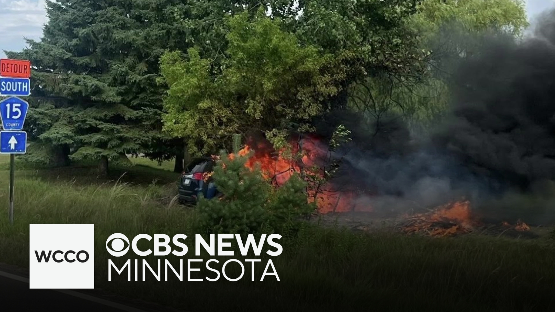 Video captures officer pulling girl out of car moments before fire