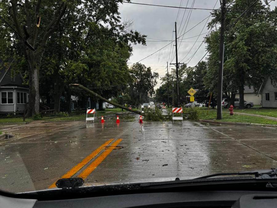 Storms cause damage, power outages in McLean County