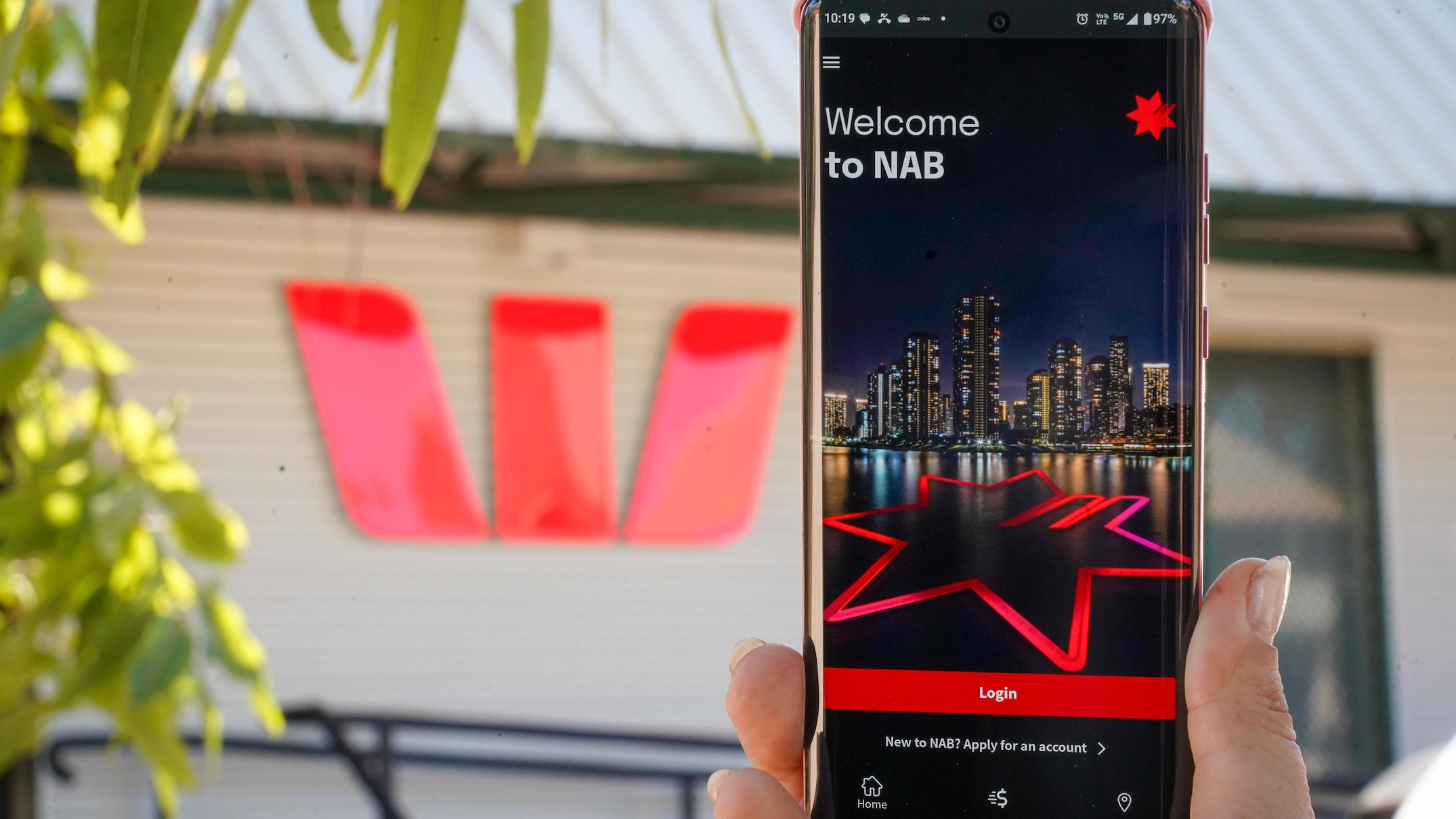 Big banks warn businesses of Kimberley scam cluster