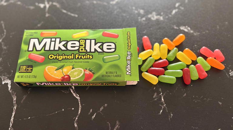 18 Classic Movie Theater Candies, Ranked Worst To Best