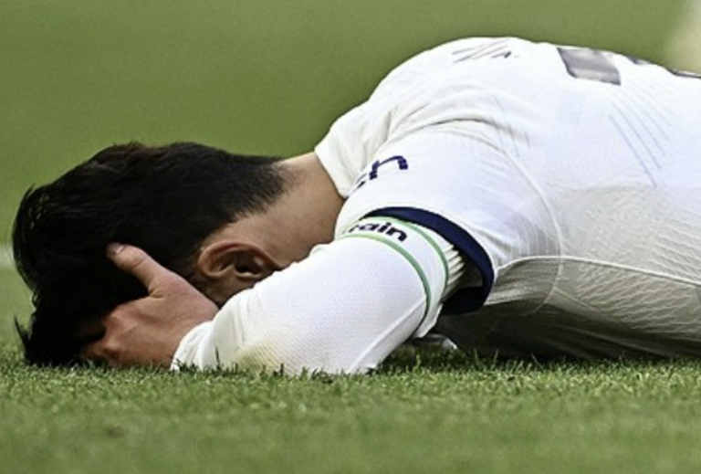 韓 축구 'EPL 1위 대기록' 와르르!…1425억 손흥민 초대박! 유럽 생활 끝나나 "토트넘, SON 방출 준비→사우디 갈 것" 英 충격 보도