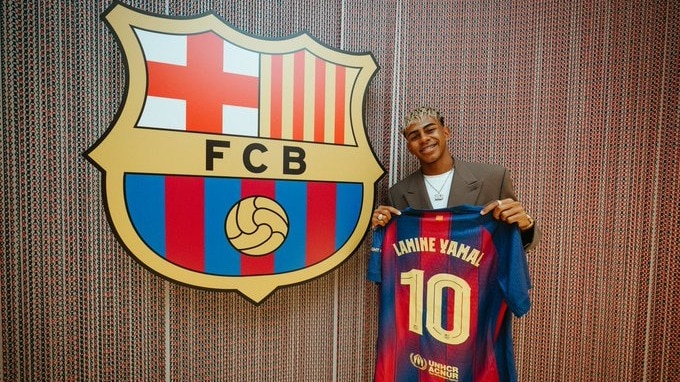 Lamine Yamal inherits Lionel Messi's iconic Barcelona number 10 jersey