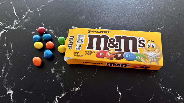 18 Classic Movie Theater Candies, Ranked Worst To Best
