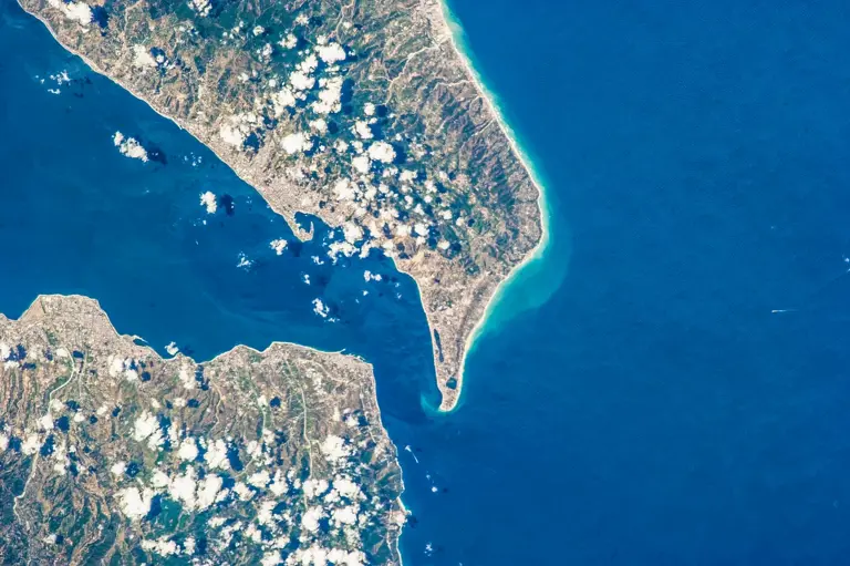 120,000 jobs, one bridge: Italy’s mega-bridge project sparks hope, protests