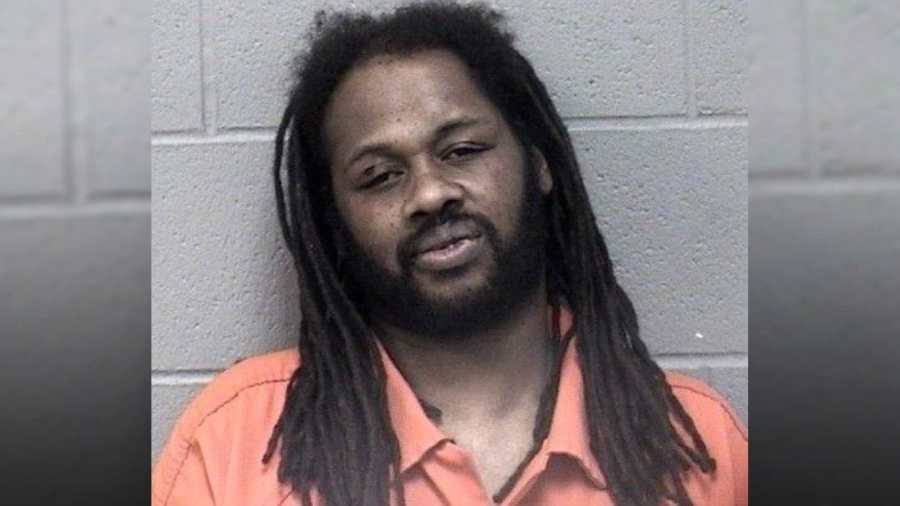 Police apprehend Kansas man after pursuit, crash into storage facility ...