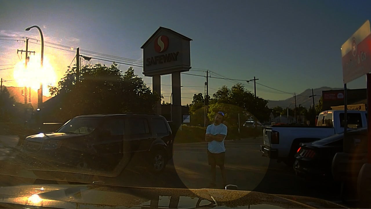 New Travis Decker video: Police dashcam shows WA triple-murder suspect ...