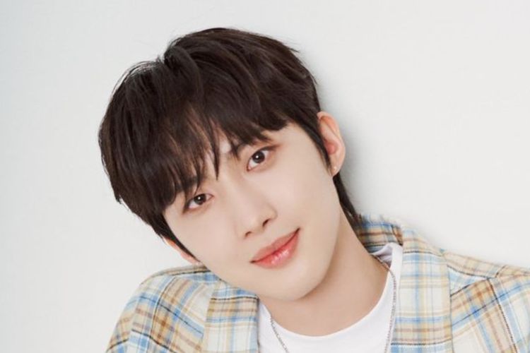 Hui Pentagon Resmi Tinggalkan Cube Entertainment Setelah 9 Tahun, Fokus ...