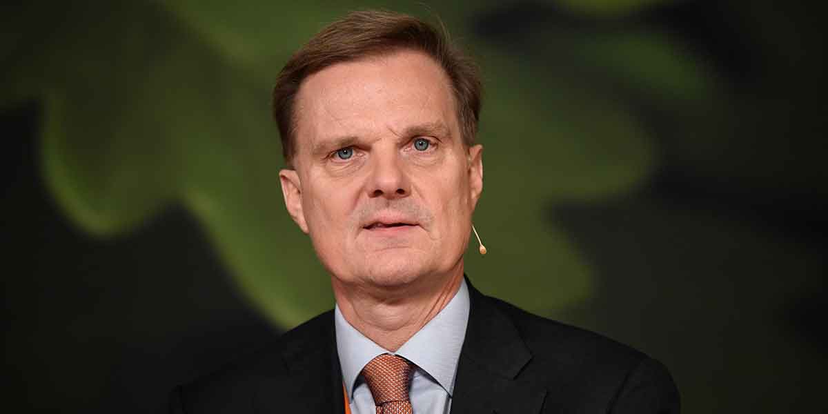 Fallande räntor men Swedbank står stark