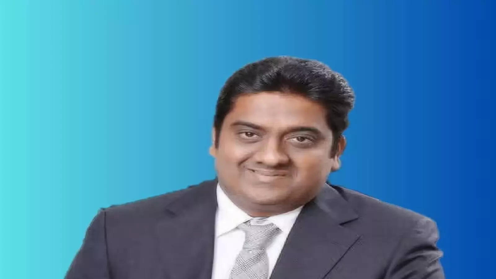 Mukul Agrawal picks 1.14% stake in smallcap stock in Q1FY26