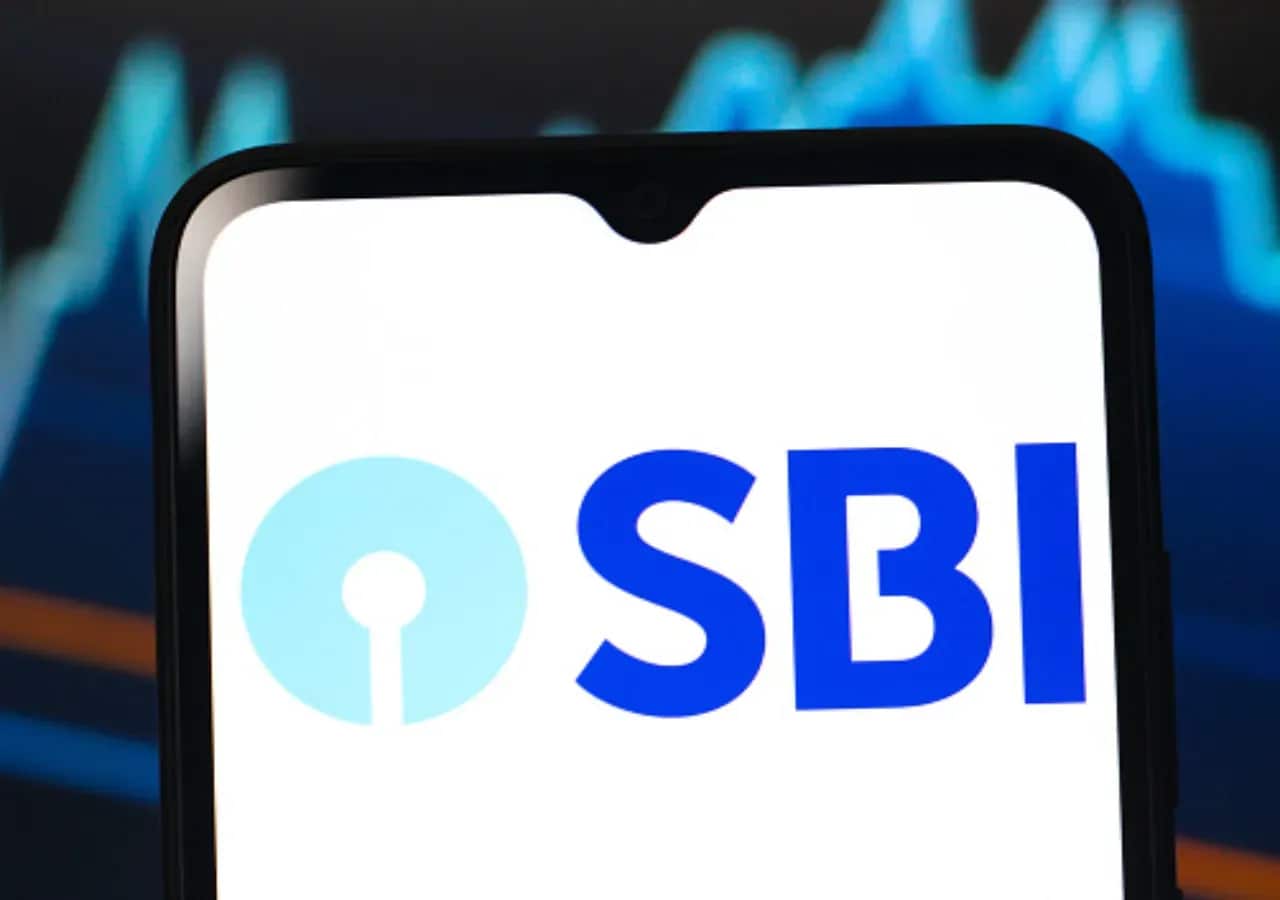 SBI’s Mega Fundraise Spurs Breakout: SEBI RA Projects ₹950–₹1,000 In 12 ...