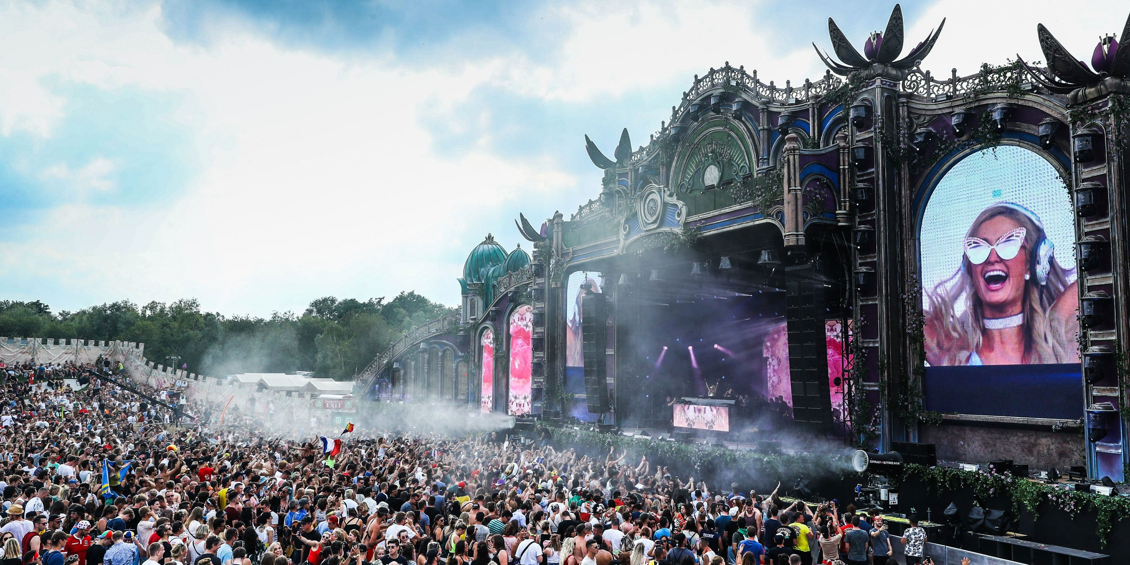 Tomorrowland Music Festival's Main Stage Catches Fire 2 Days Before Opening Tomorrowland Music Festival's Main Stage Catches Fire 2 Days Before Opening
