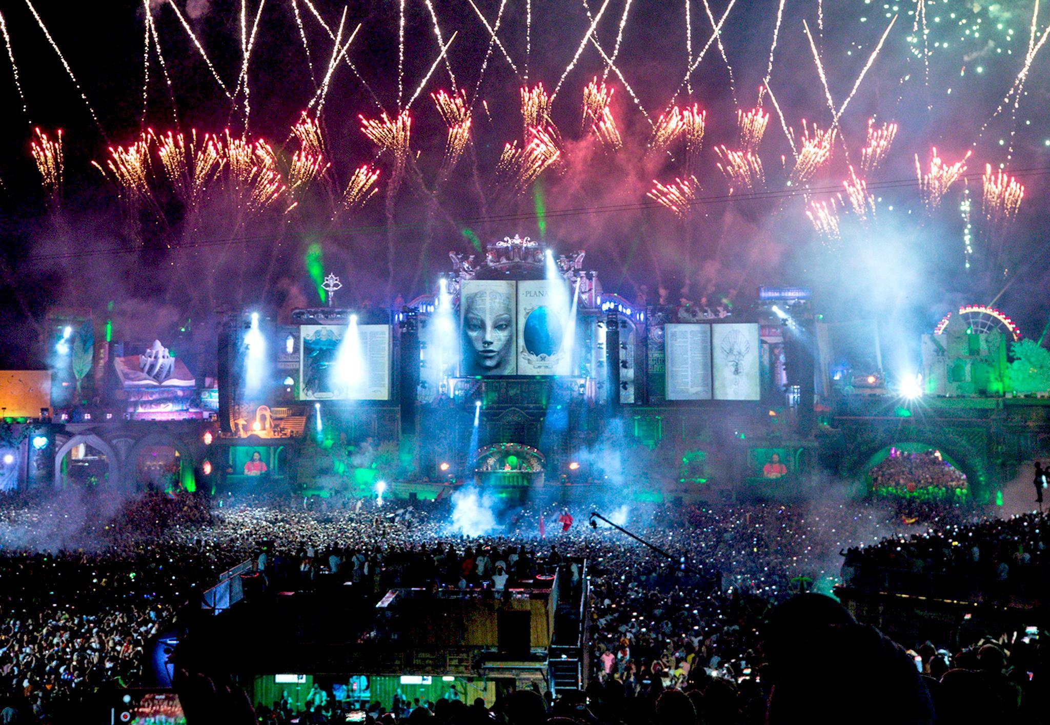 Tomorrowland festival still scheduled to go ahead despite stage fire ...