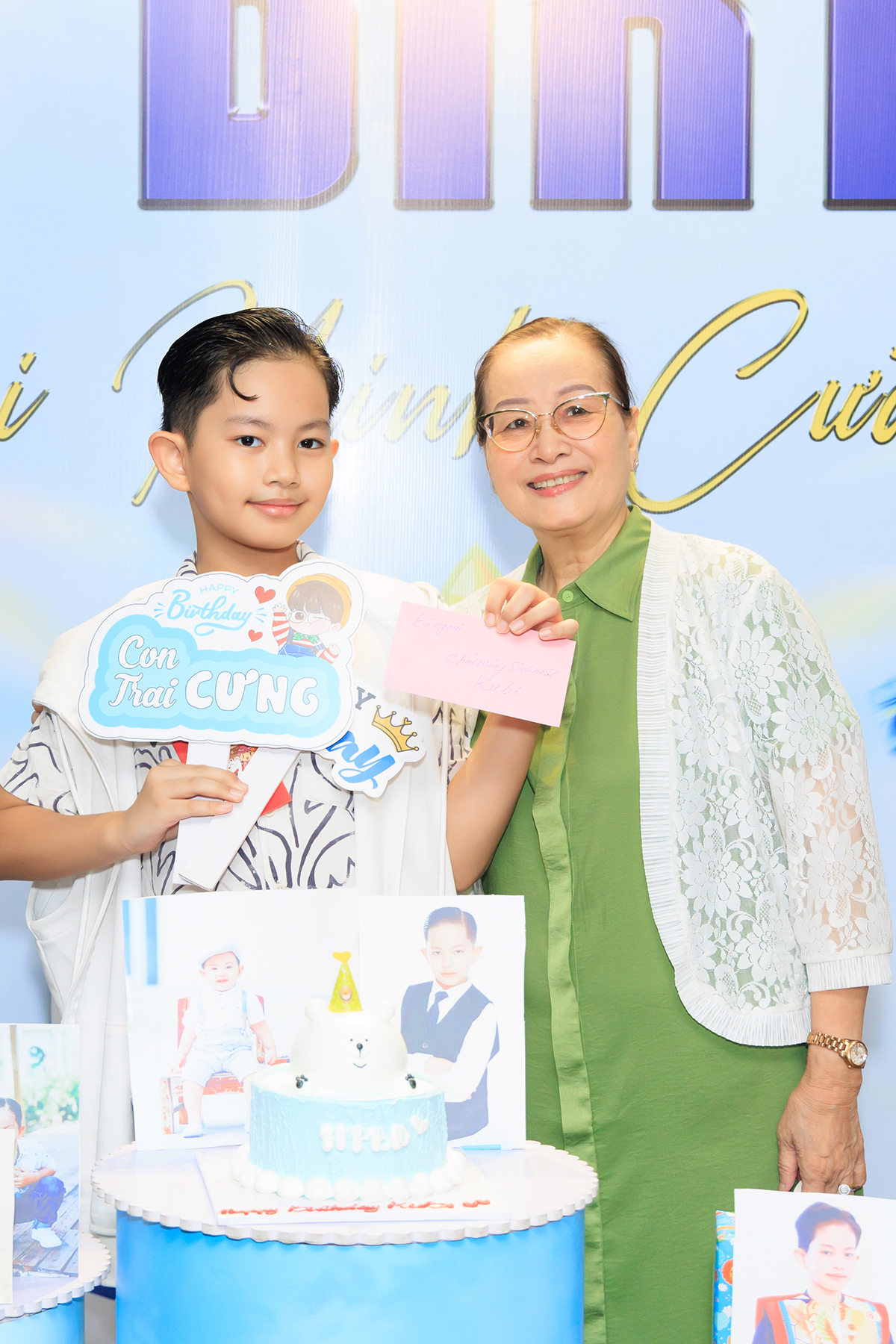 Mẹ chồng đại gia của Khánh Thi nhí nhảnh trong sinh nhật cháu trai