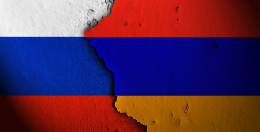 Ukrainsk tjänsteman varnar för potentiell rysk aggression mot Armenien
