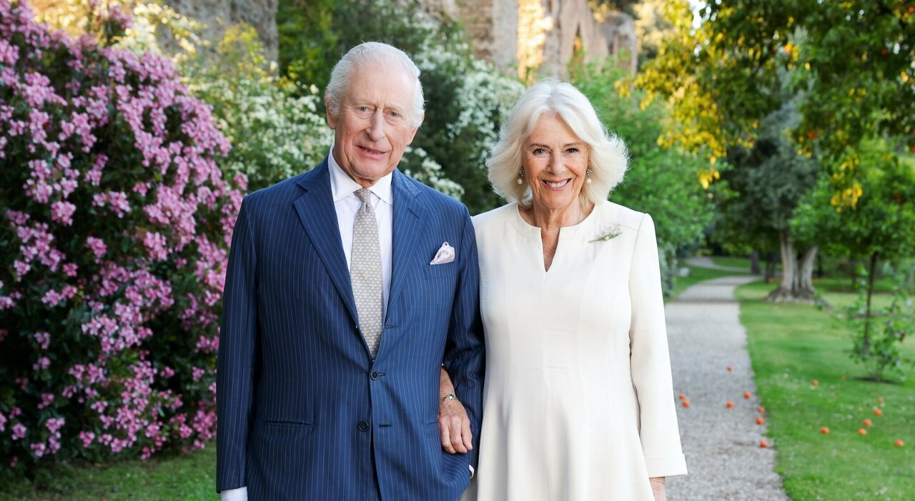Camilla compie 78 anni, Carlo le regala un titolo reale: è la prima ...