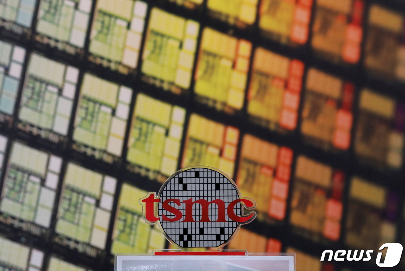 TSMC 덕분에 신흥시장 ETF 사상 최고치 경신