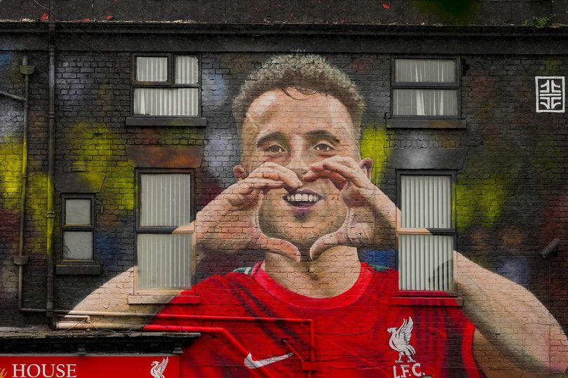 Mural 'immortalising' Diogo Jota painted on a pub in Liverpool ...