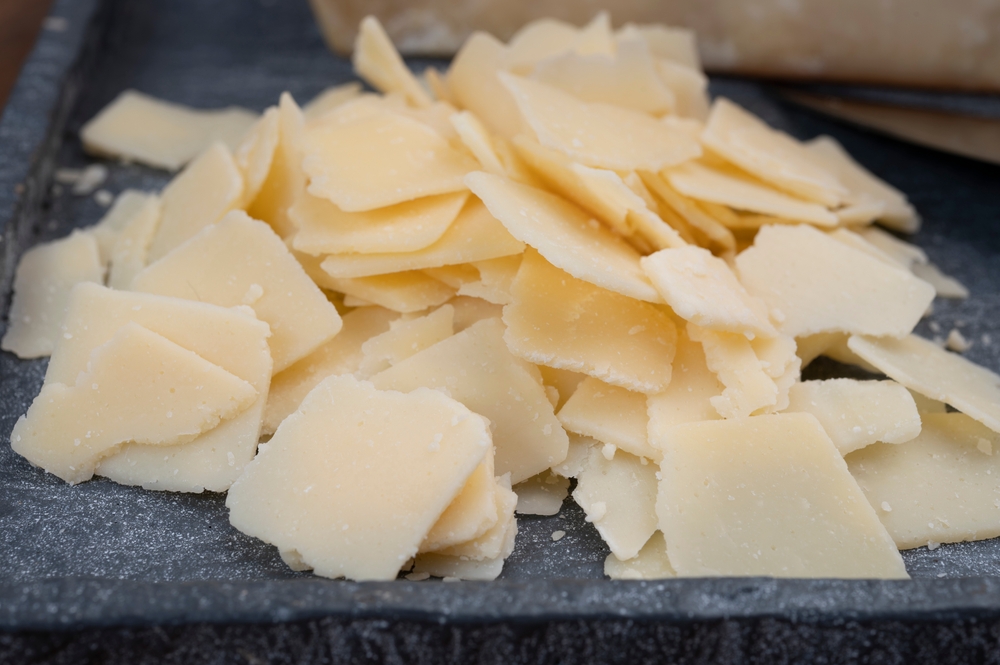 New study links weekly cheese consumption to lower dementia risk
