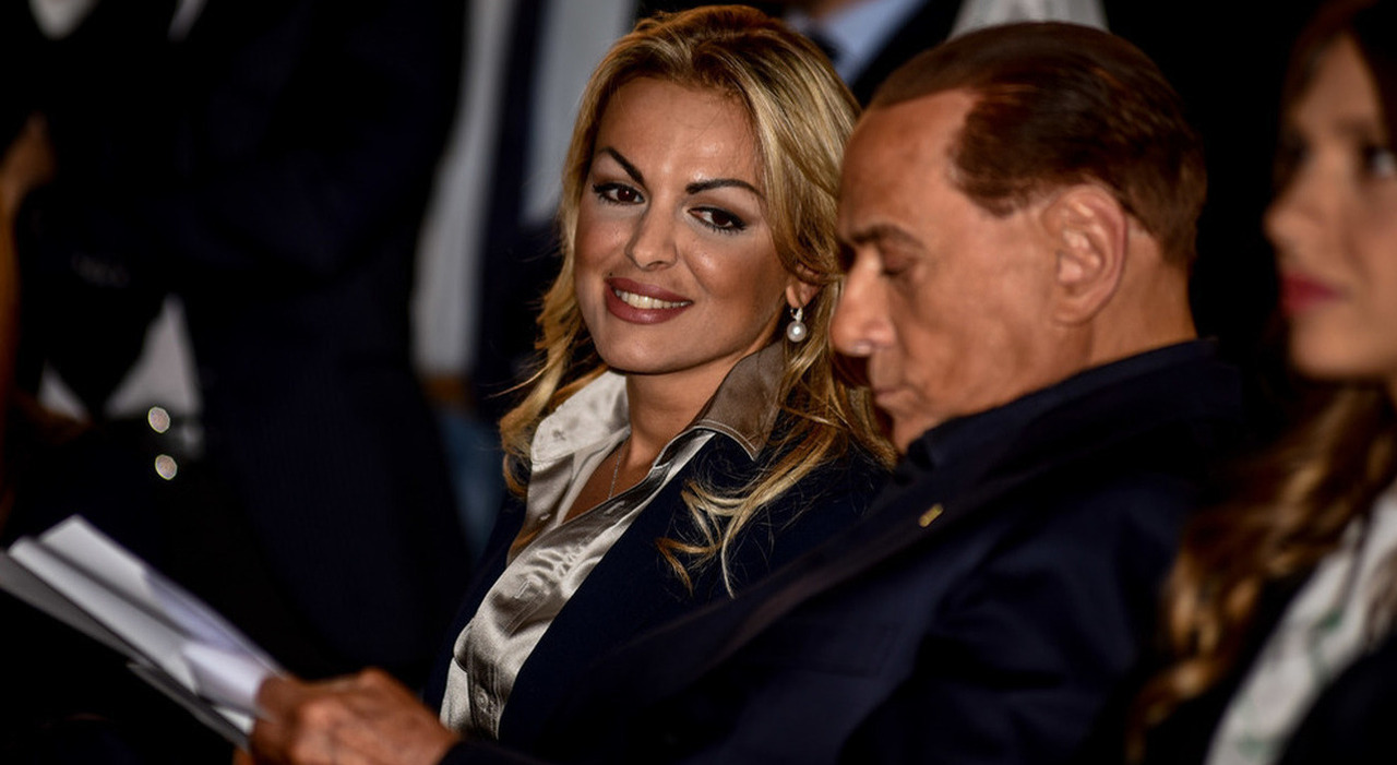 Francesca Pascale: «A 20 anni pranzavo con i capi di Stato. Ho amato ...