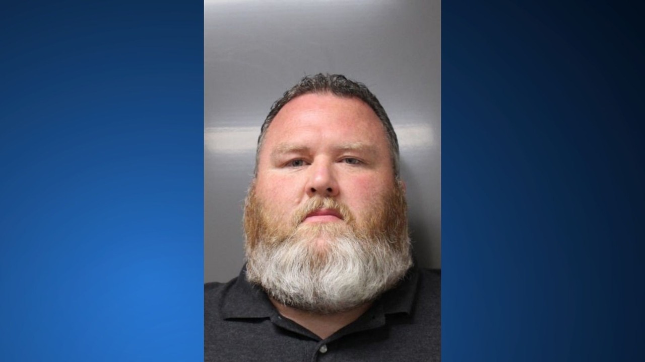 Depew man admits to stealing $450,000 from volunteer fire company to ...