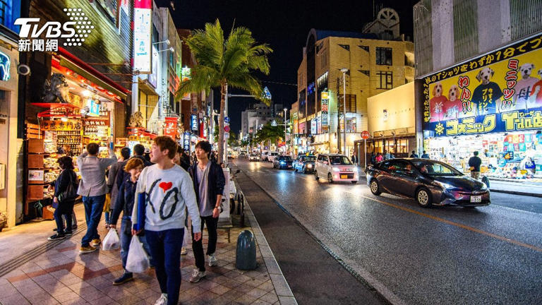 Training Camp Battles: LB3: Noah Sewell vs Ruben Hippolyte