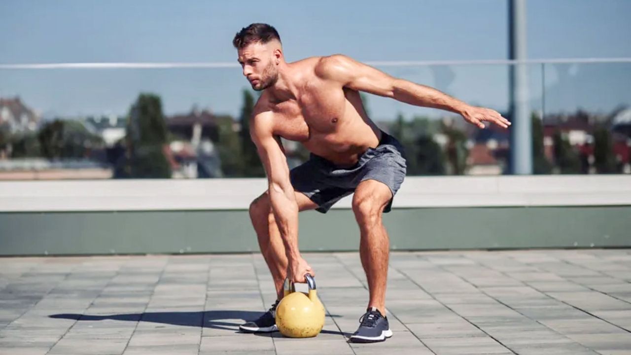 Ditch Crunches Try These 5 Kettlebell Exercises Instead To Sculpt